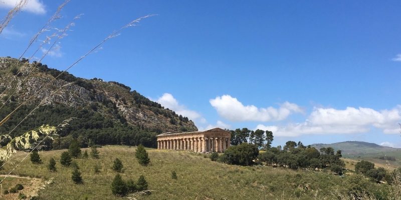 Segesta Sicily: All You Need to Know for an Amazing Visit | The Gap ...