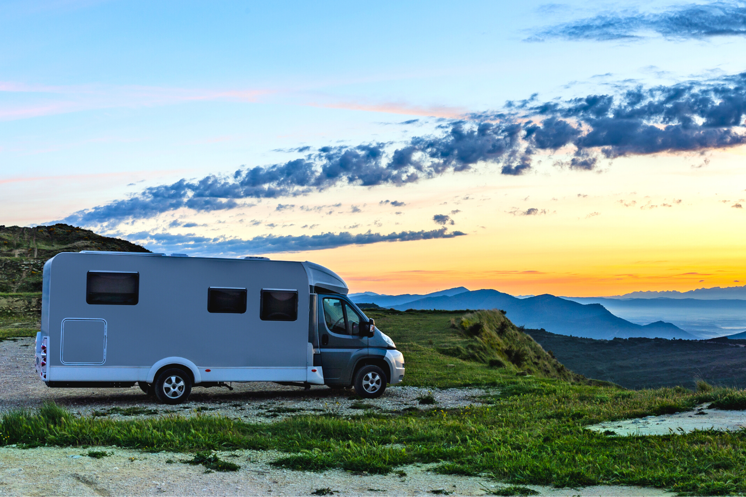 A Complete Guide for Motorhome Beginners | The Gap Decaders
