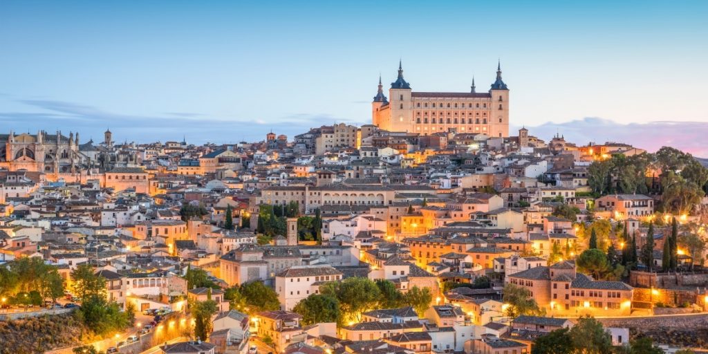 Spain Travel Guide | The Gap Decaders