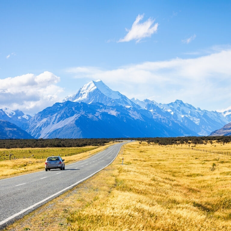 19 Helpful Long Distance Driving Tips | The Gap Decaders