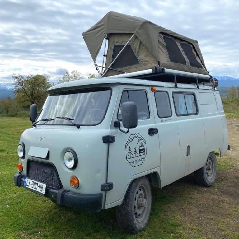 Driving in Georgia - Your Ultimate Guide | The Gap Decaders