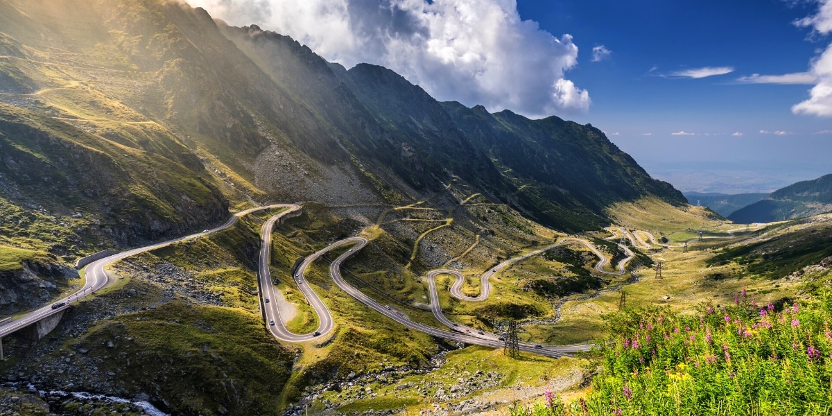 Romania Road Trip The Best Itinerary Map Tips The Gap Decaders